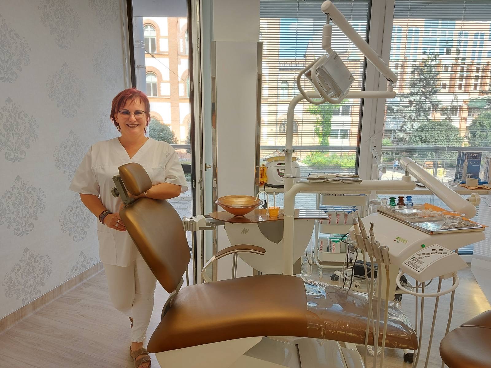 Polyák Erzsébet - Parodontológus Debrecen - Fogágy gyógyítása és a ...